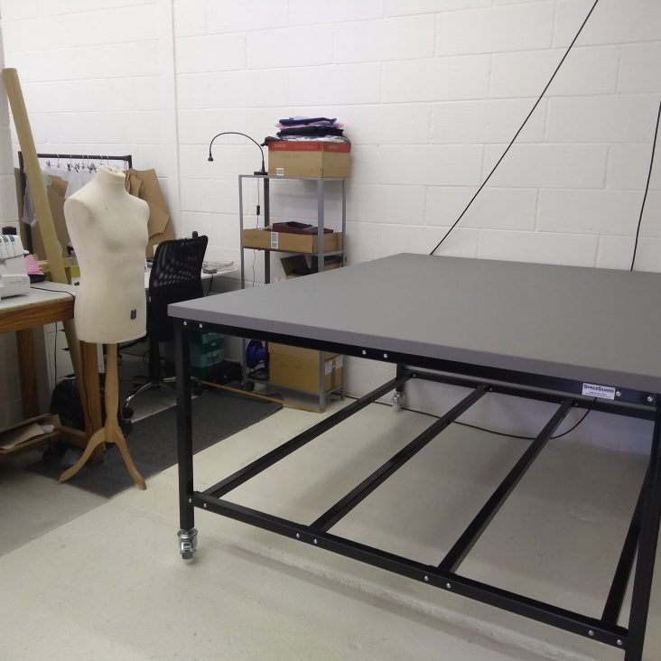 Cutting Table - Packing Tables by Spaceguard