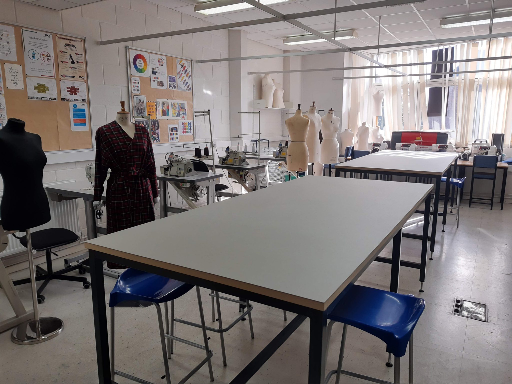 Cutting Table - Packing Tables by Spaceguard